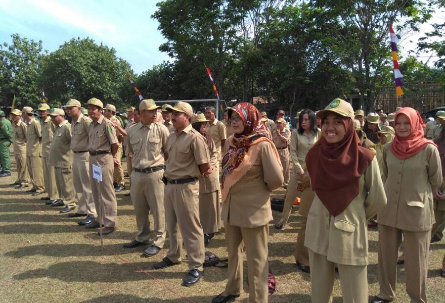 PAMONG DESA TIMBULHARJO IKUTI UPACARA HUT RI KEMERDEKAAN KE-72 ...